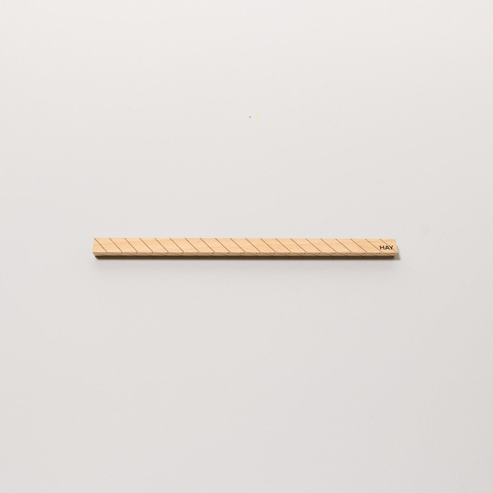 Lineal, Buchenholz in drei verschiedenen Längen von HAY | Papperlott!